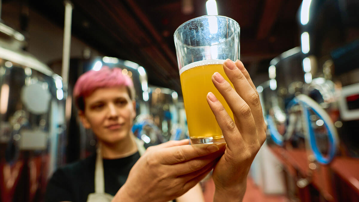 Does Non Alcoholic Beer Have Alcohol? The Facts You Need to Know – One ...